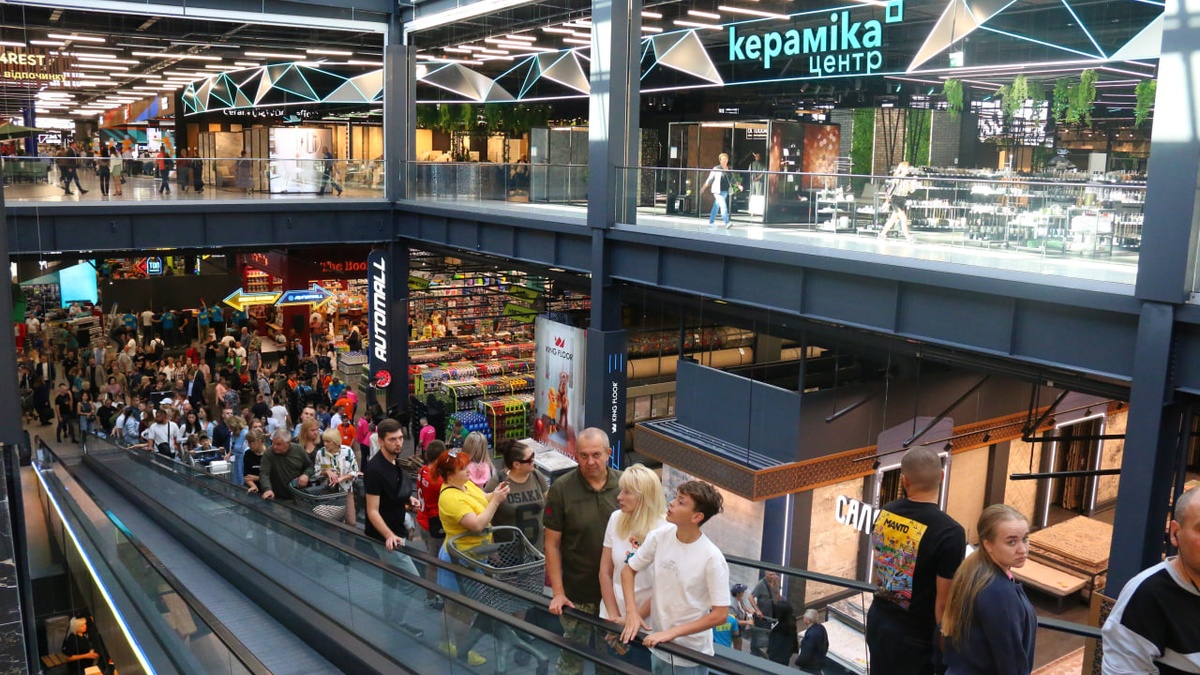 Sales in Ukraine's Epicenter stores surge over 35% during Black Friday ...